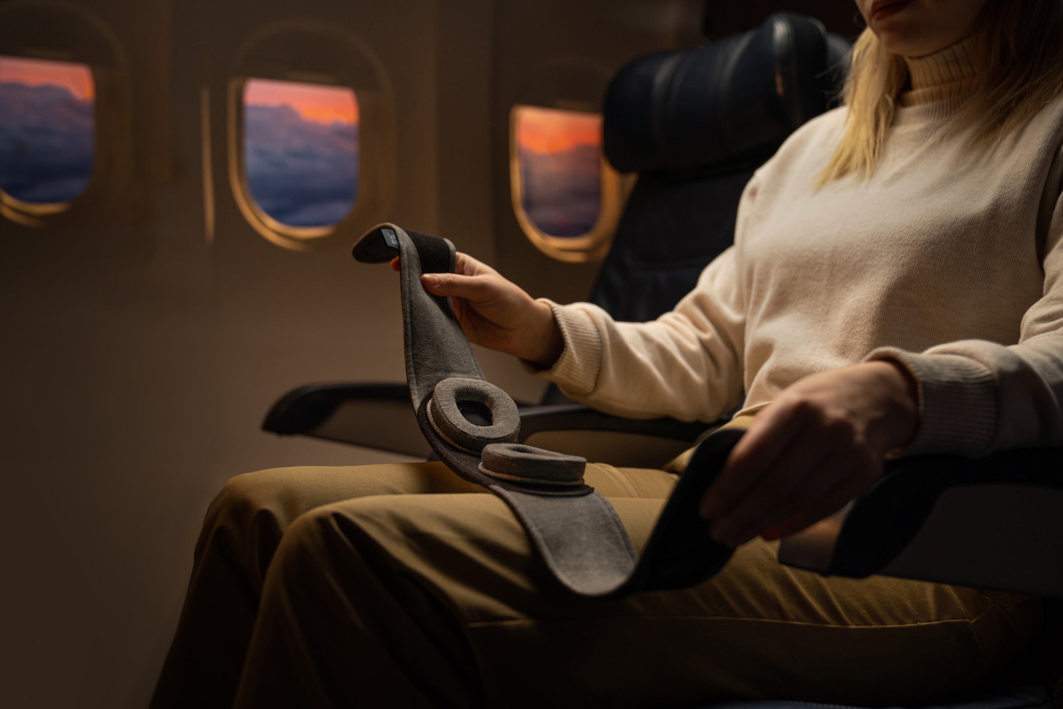 Trtl Glimpse Sleep Mask | Trtl Travel – TrtlTravel